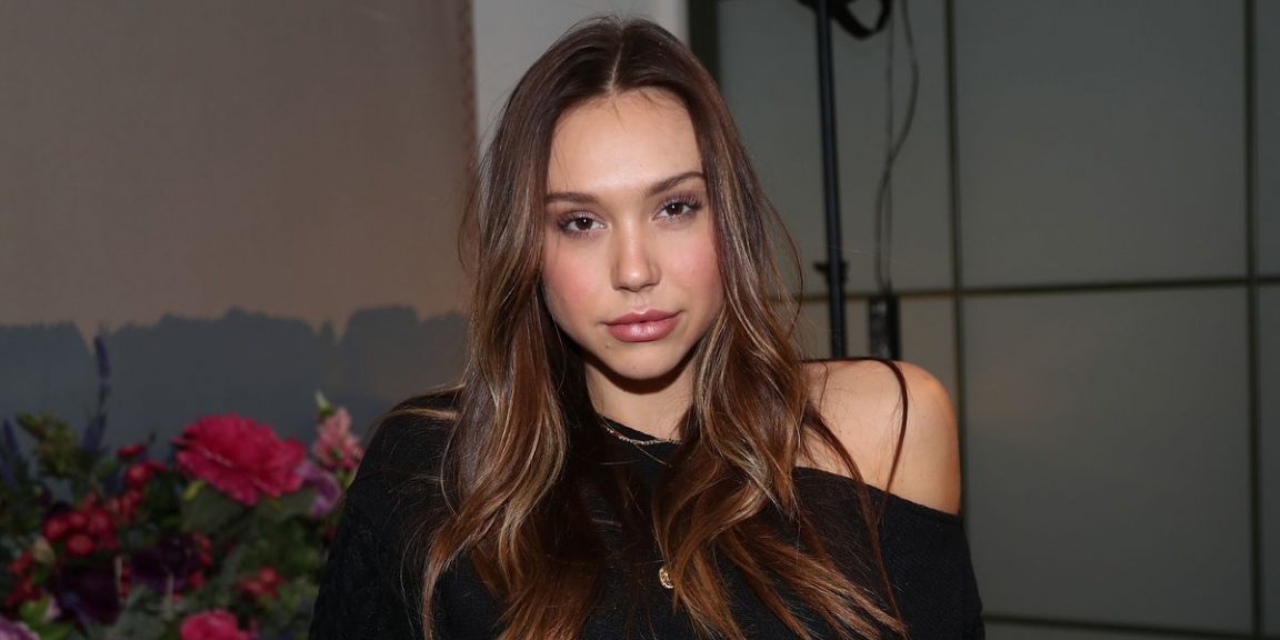 Alexis Ren – Net Worth, Career Ups And Downs